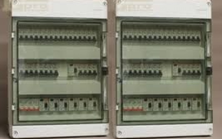 Groepenkasten en installaties voor bedrijven en particulieren ...